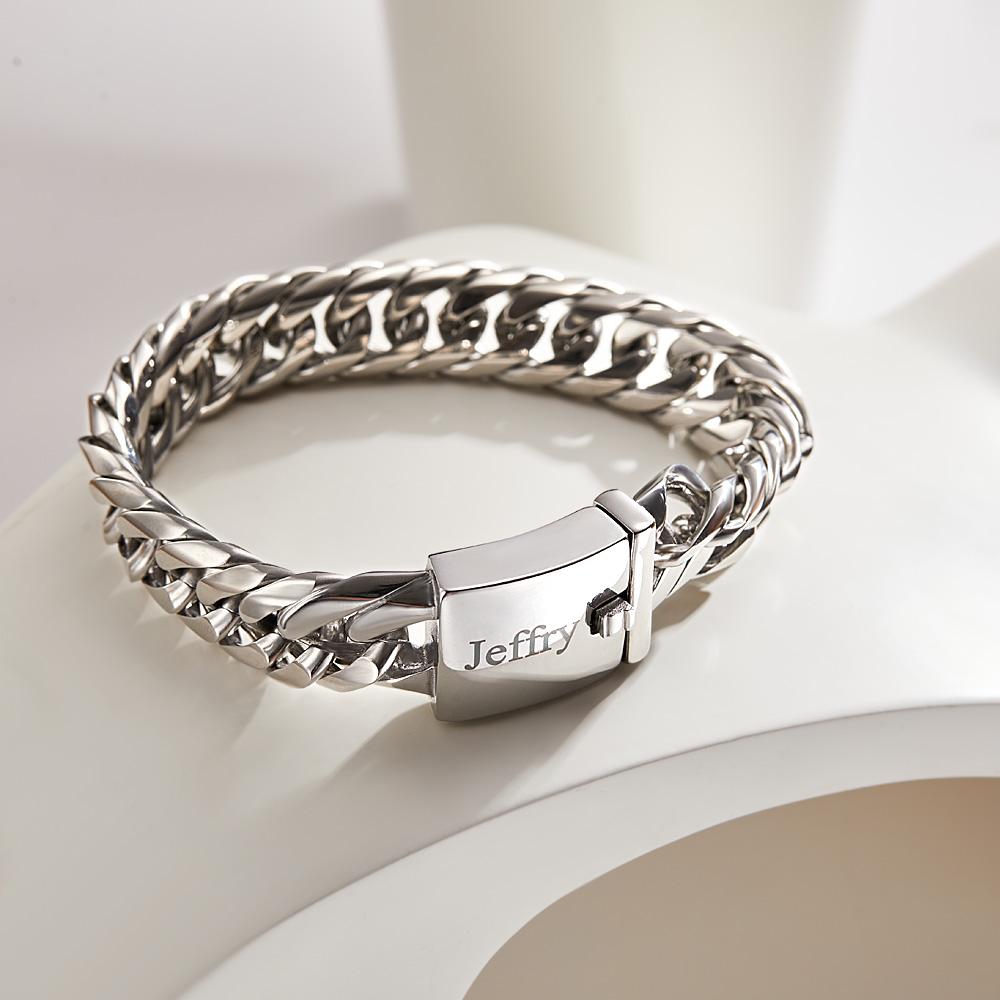 Personalisierte Kleidung | Schmuck mit Name | Accessoires ...